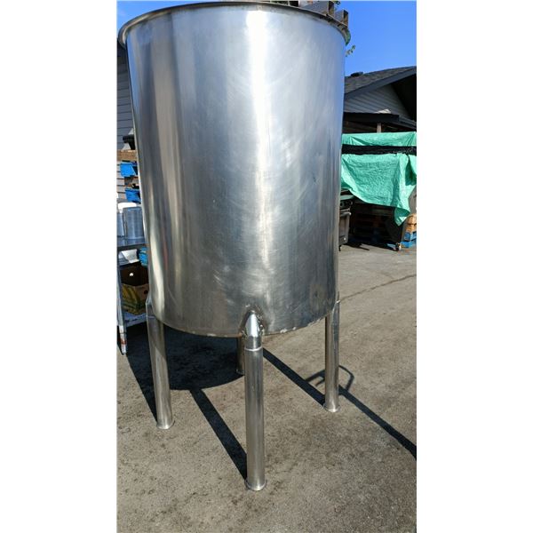 Big Stainless Steel Liquid Container with Drain Valve