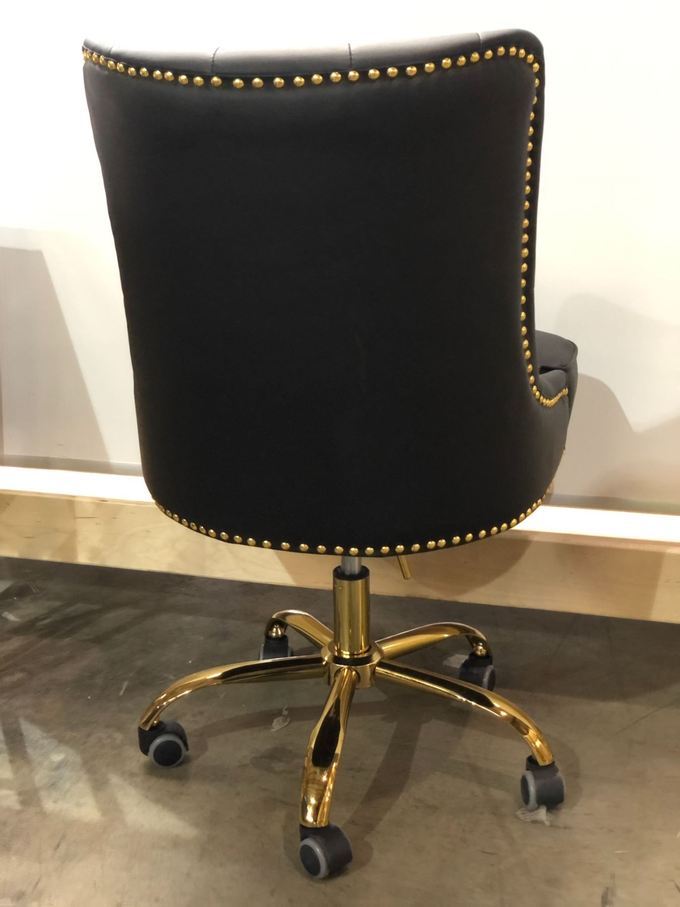 Purlie black & golden office chair