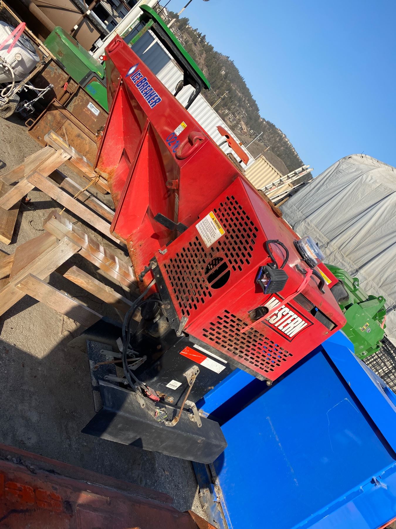 Western Sander with 8ft steel box and 11 HP honda motor