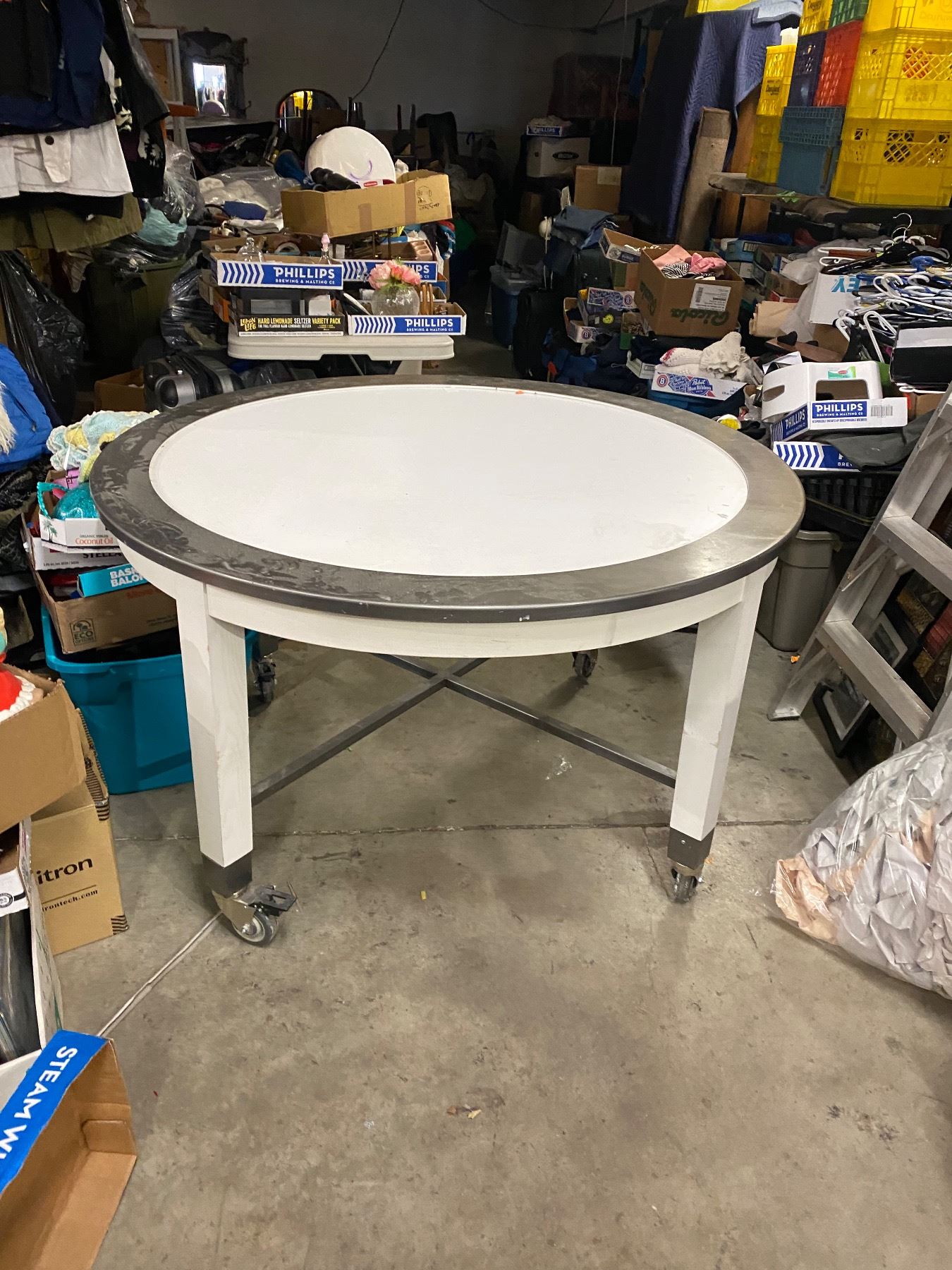 Table on casters 54" round