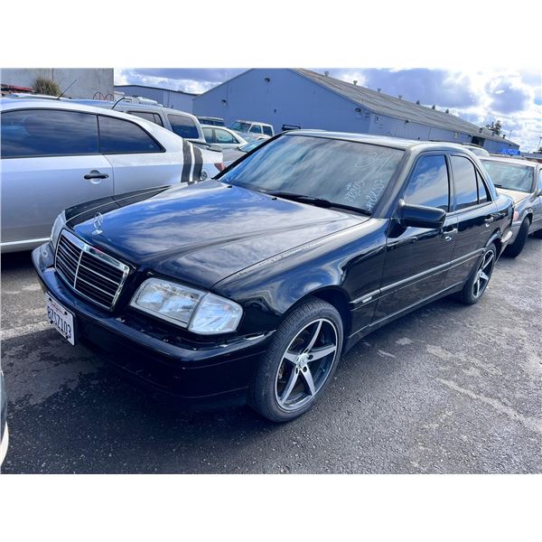 2000 Mercedes-Benz C-Class C 230