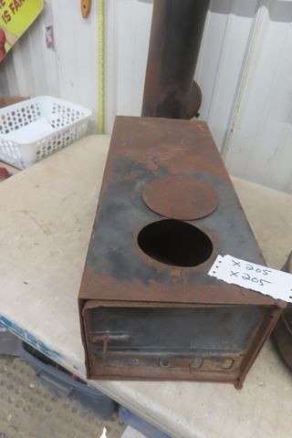 Liquid Fuel Fired Immersion Heater - Steel Wood Stove Box with Pipe