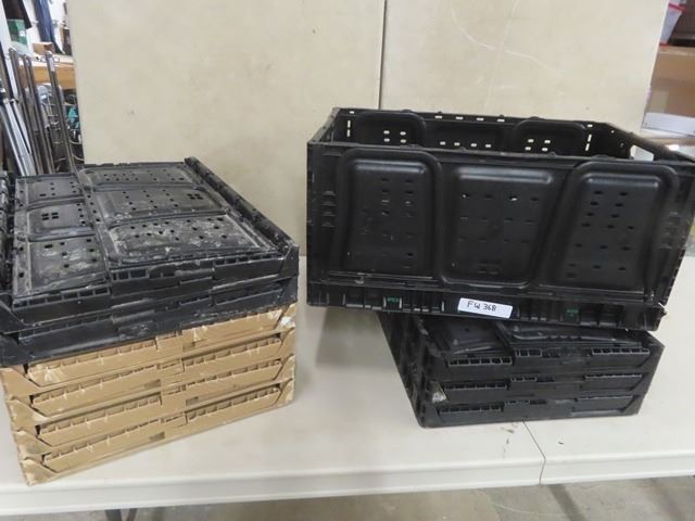 10 Plastic Collapsing Crates 23 1/2'' x 15 1/2'' x 9''