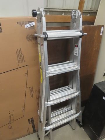 Mastercraft 250 LBS Aluminum Grade 1 Multi Ladder