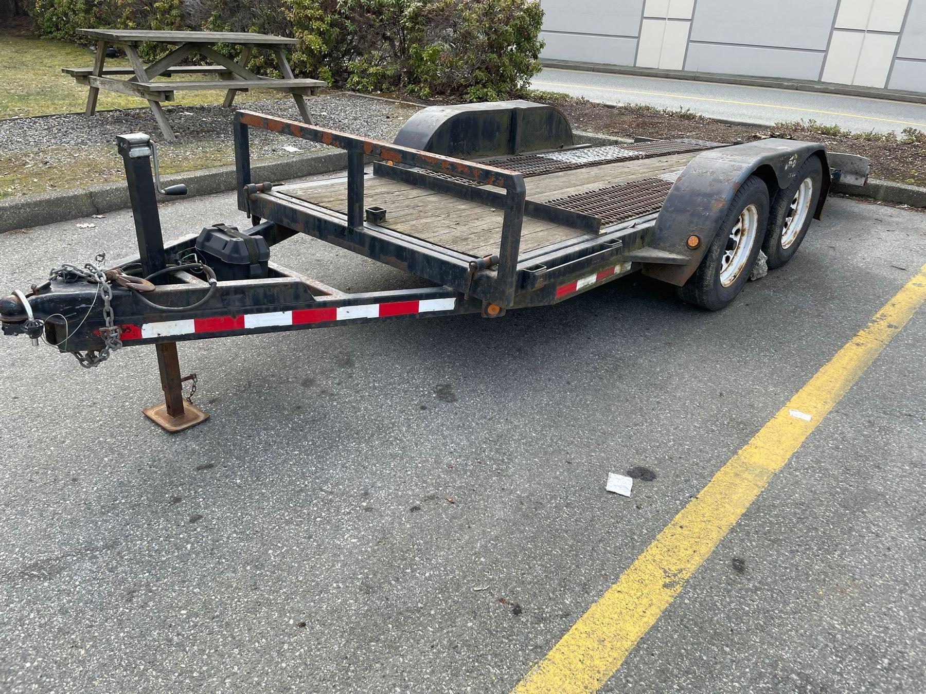 2007 hitch man Flat Deck commercial Trailer
