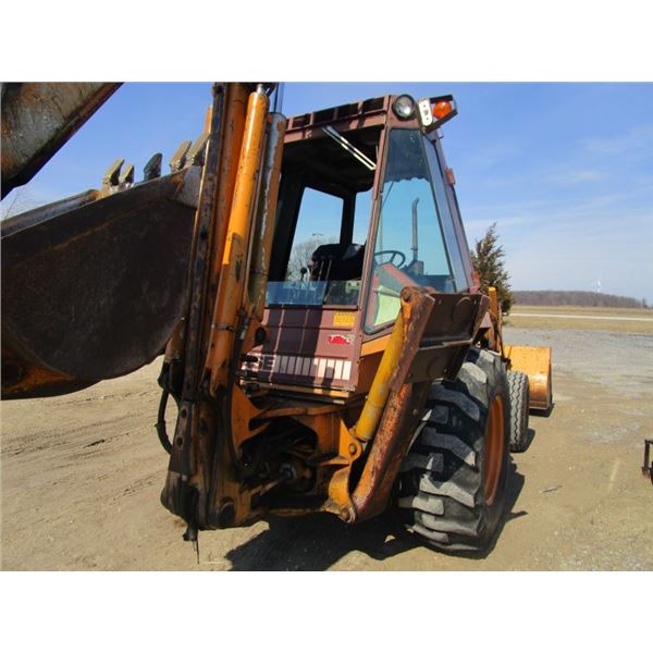 C668 - Case 580D Backhoe; 7,625hrs.; rebuilt engine & hydraulic pump
