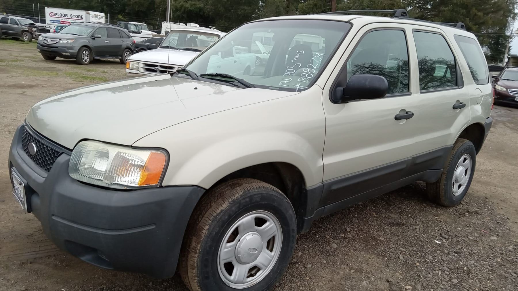 2004 Ford Escape XLS