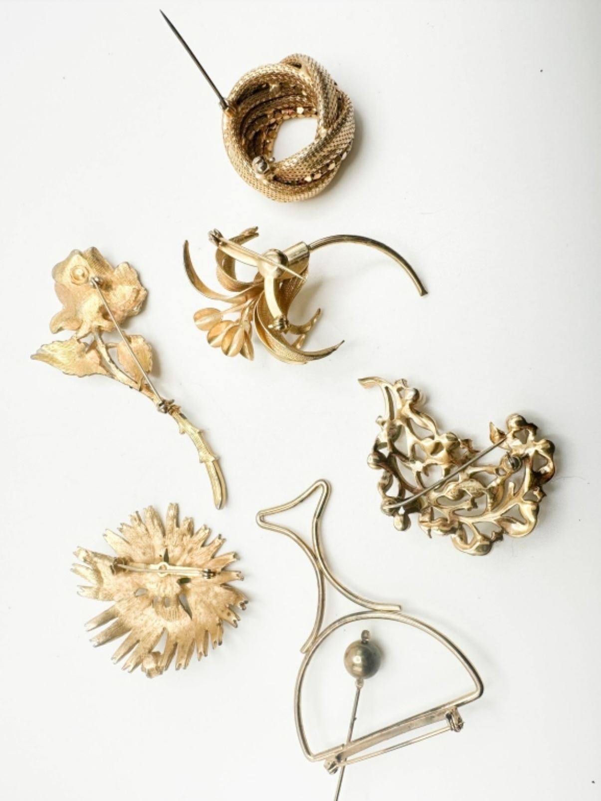 TRIFARI CROWN + MORE