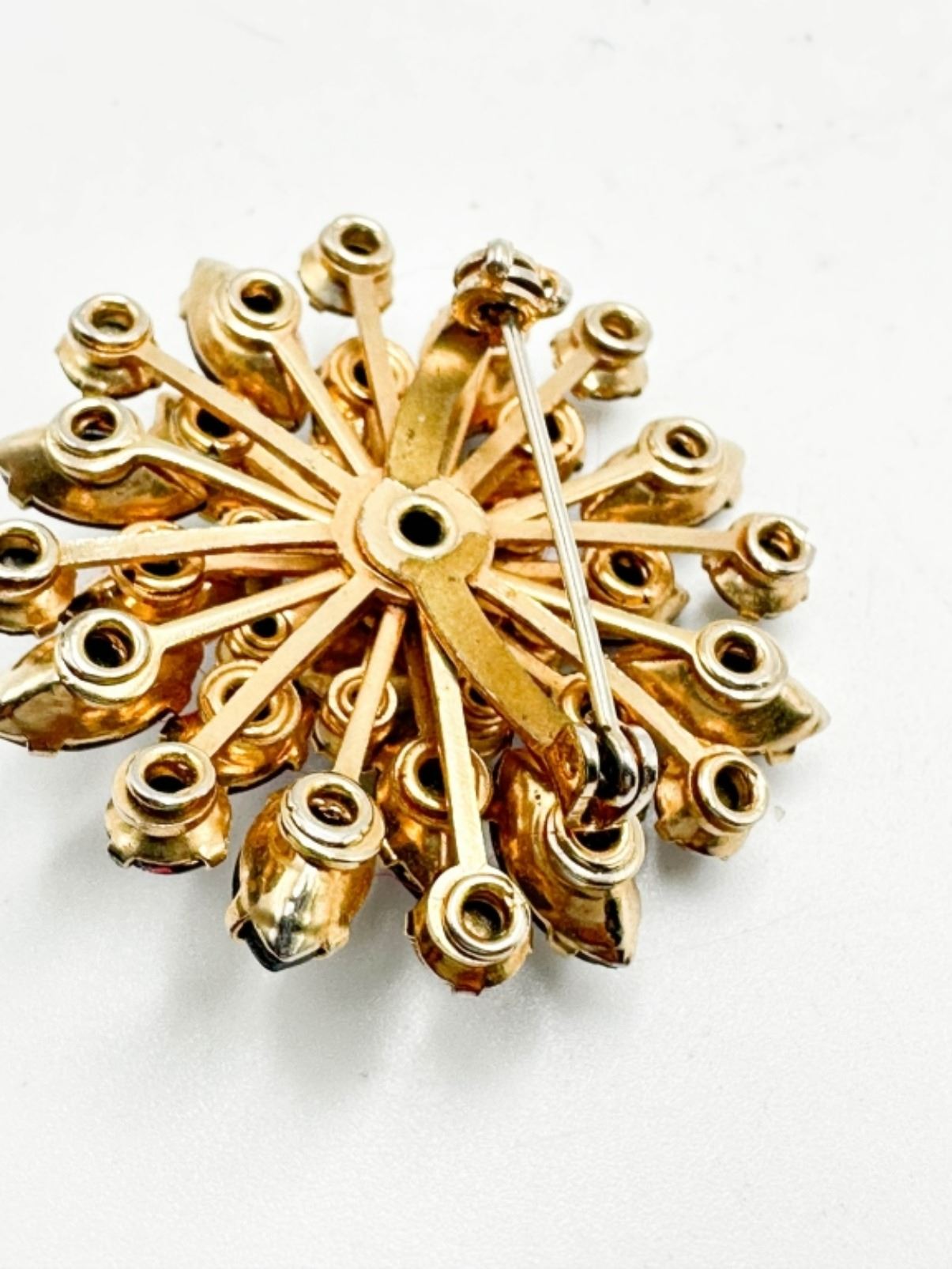 RUBY RED COLOR STONE BROOCH