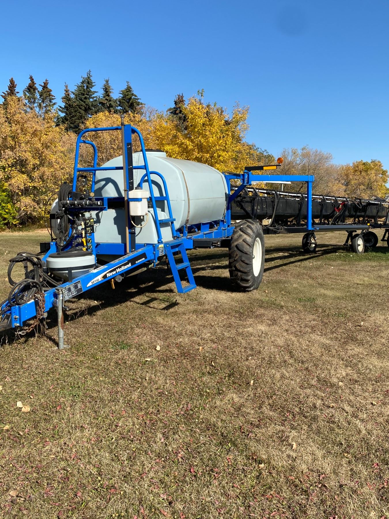 Flexicoil New Holland SF 110, SN- PNL013037, 90ft pull type field ...