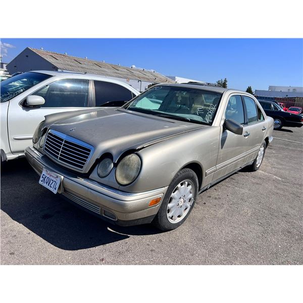 1998 Mercedes-Benz E-Class E 300TD