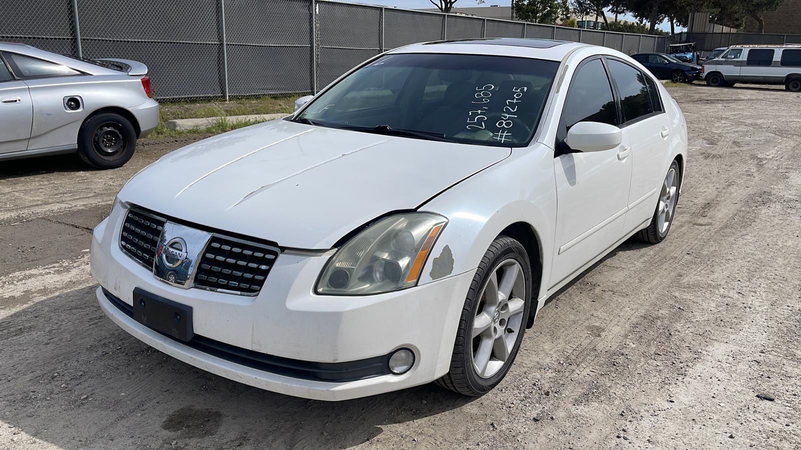 2005 Nissan Maxima 3.5 SE