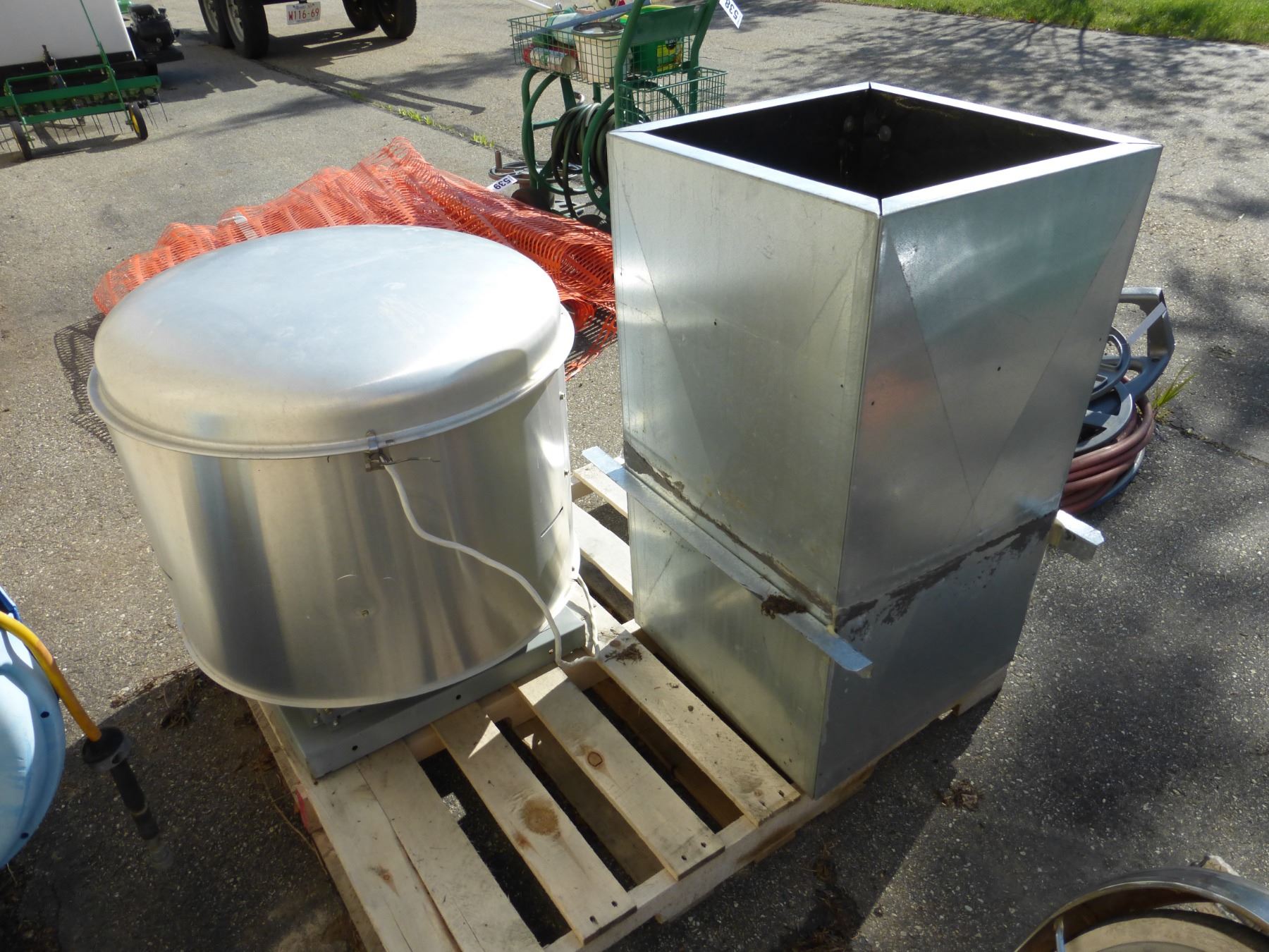 Centri master ventilator and ducting