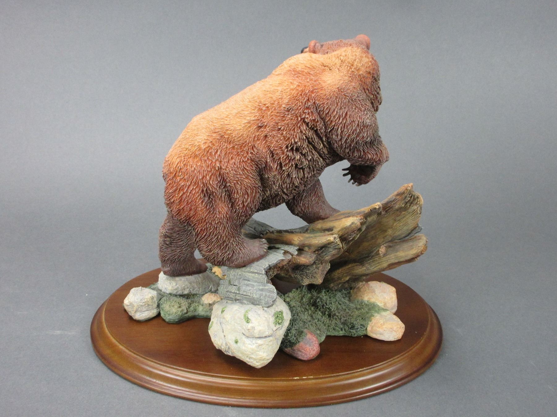 Danbury Mint Resin Bear Statue- "Heavyweight Champ"- By Nick Bibby- 7.5 ...
