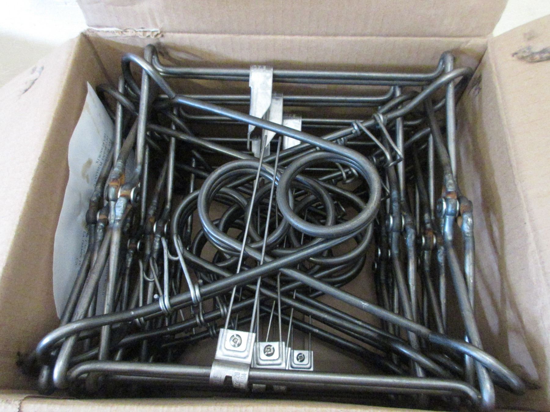 6 Belisle 330 Super X Body Grip Traps- NIB