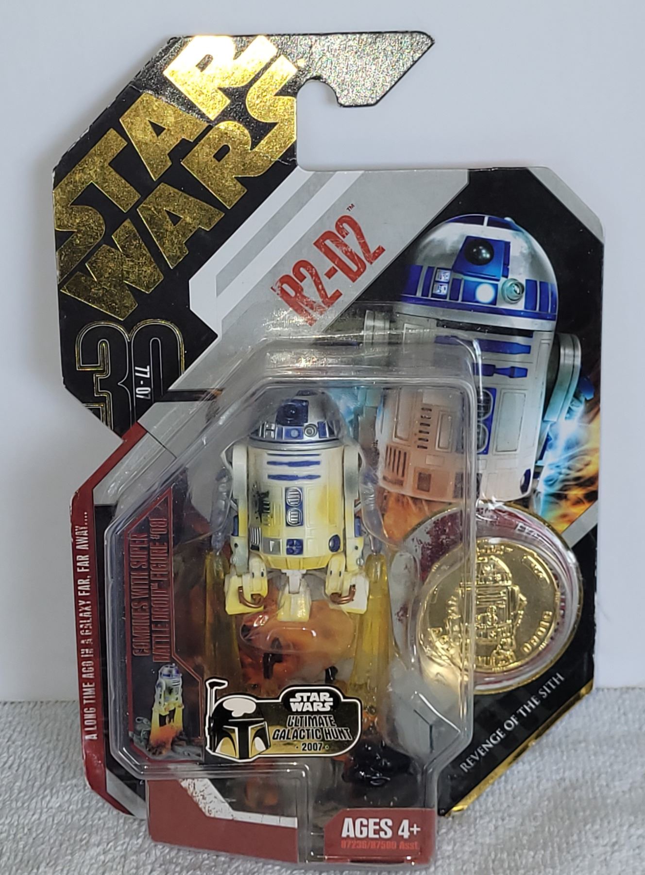 STAR WARS 30TH ANNIVERSARY GOLD R2-D2 - ACTION FIGURE