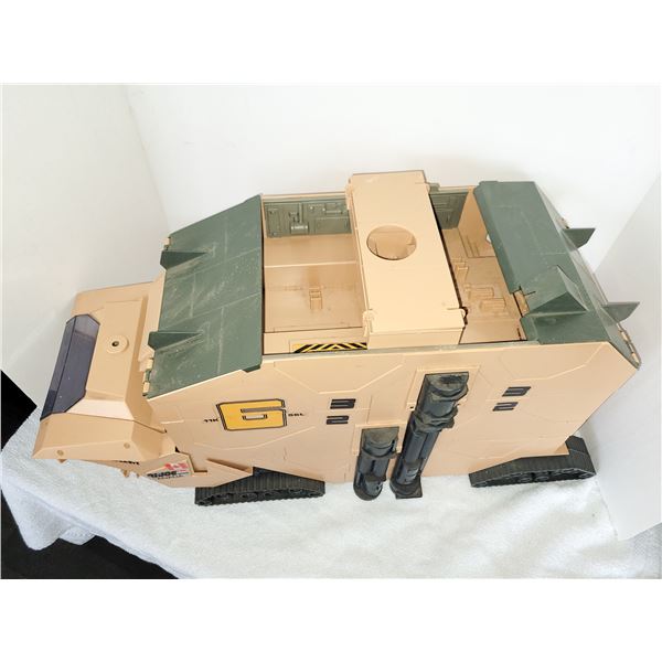 VINTAGE GI JOE MOBILE COMMAND CENTRE H5-EA-8VY