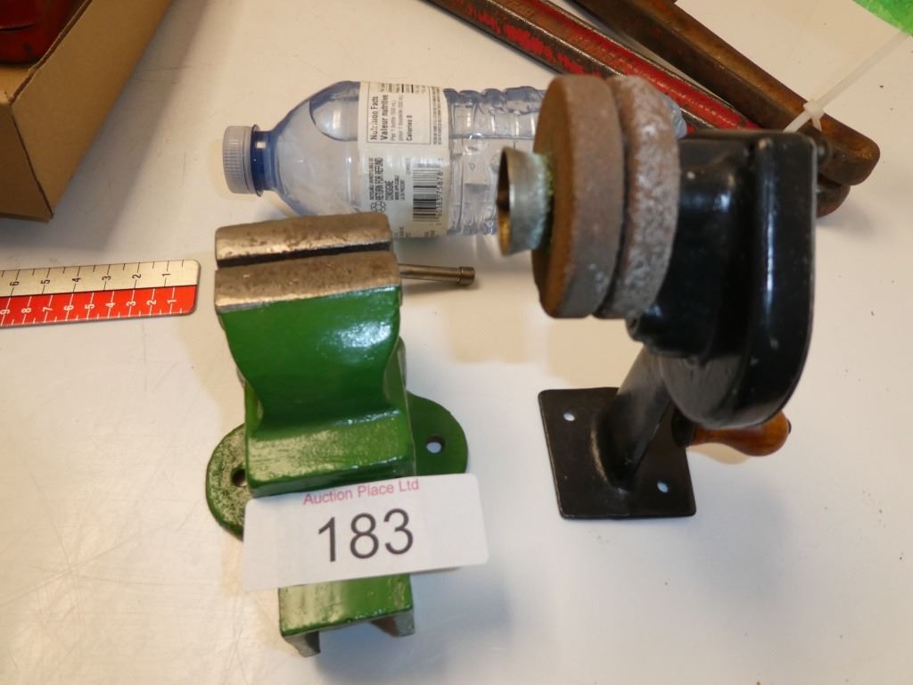 vintage mini vise/vintage mini sharpping stone