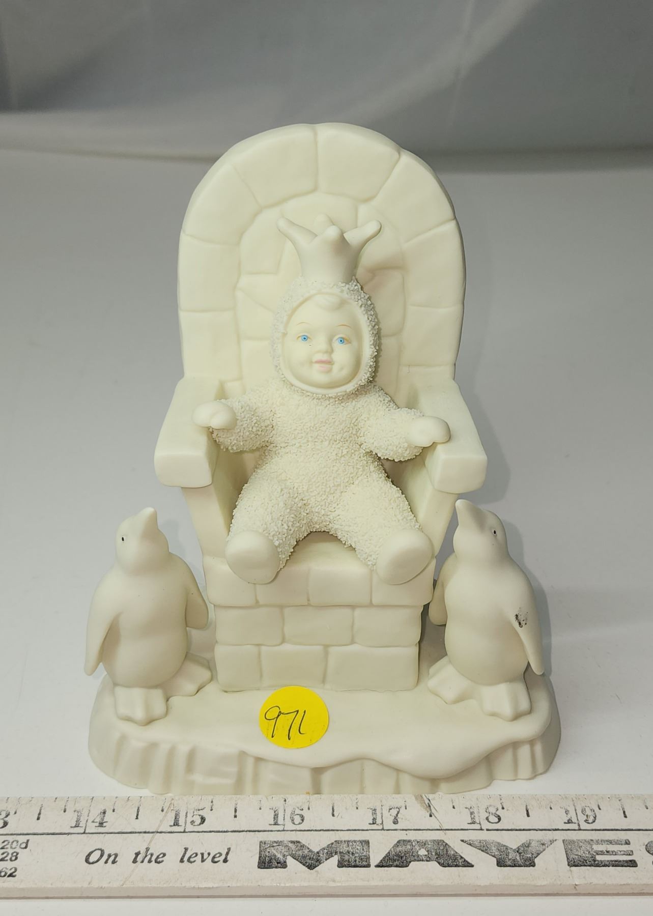 "Snow babies" figurine - Crown on me - Schmalz Auctions