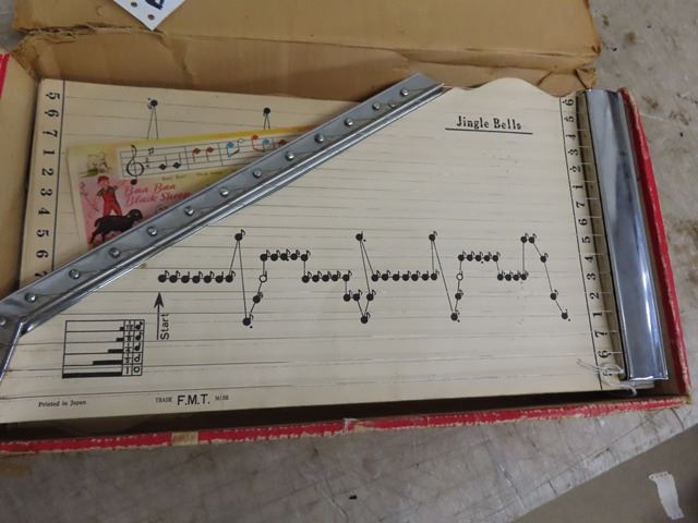 Zippy Zither 16 String Instrument With Original Box