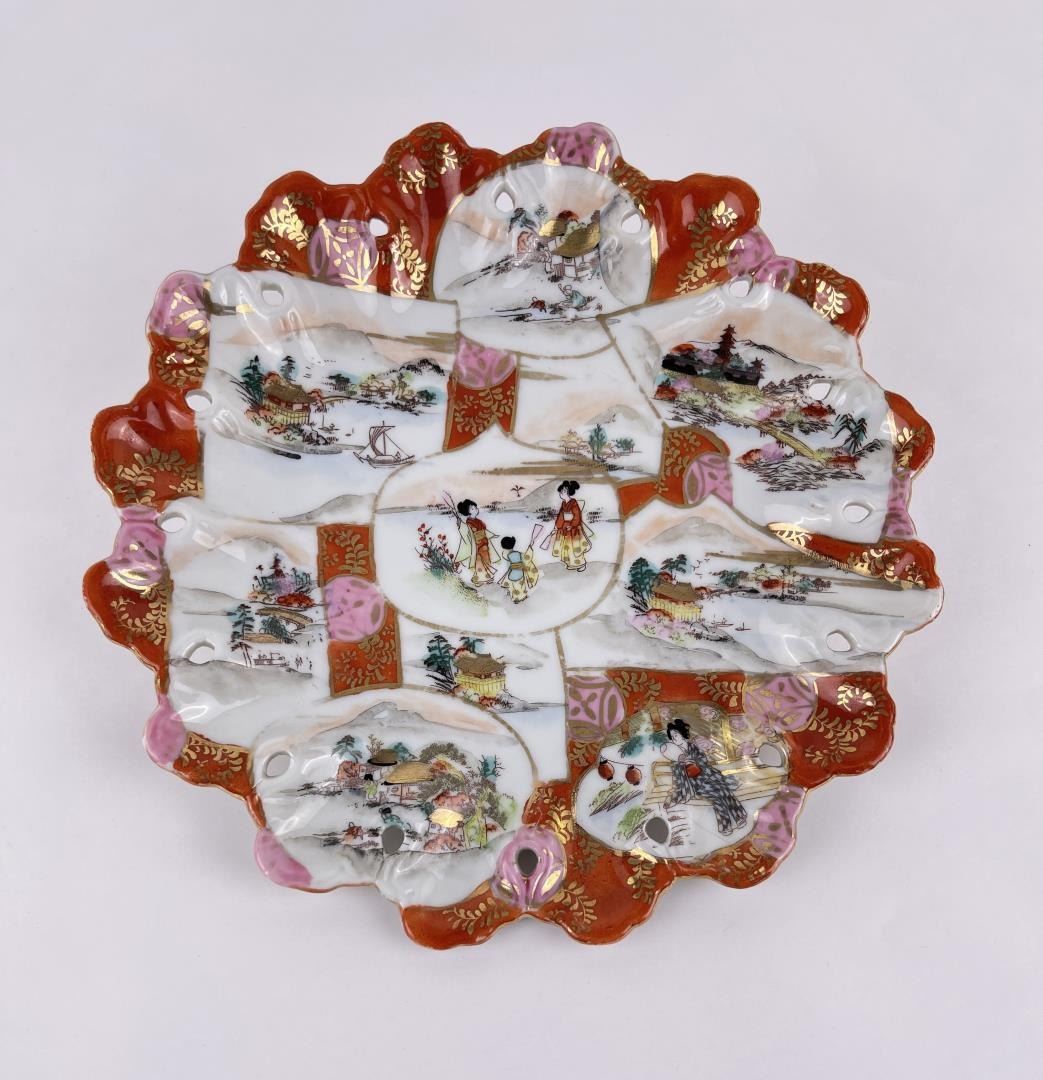Antique Japanese Kutani Porcelain Plate