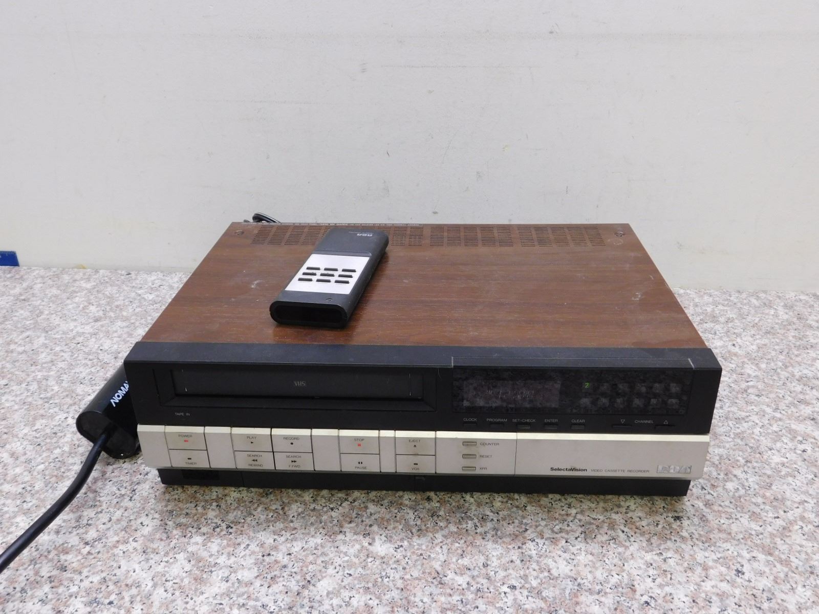 Vintage RCA Selectavision VCR VKT310