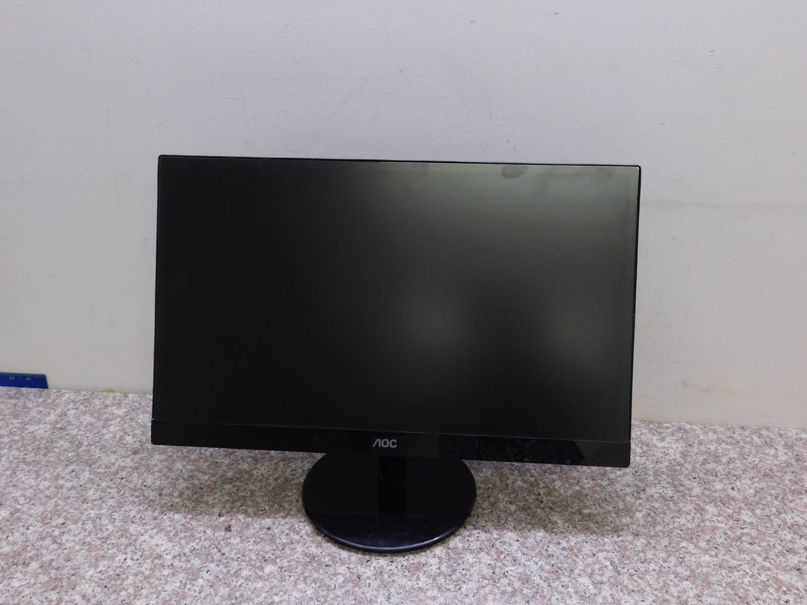AOC LCD 24" Computer Monitor Model 230LM00025