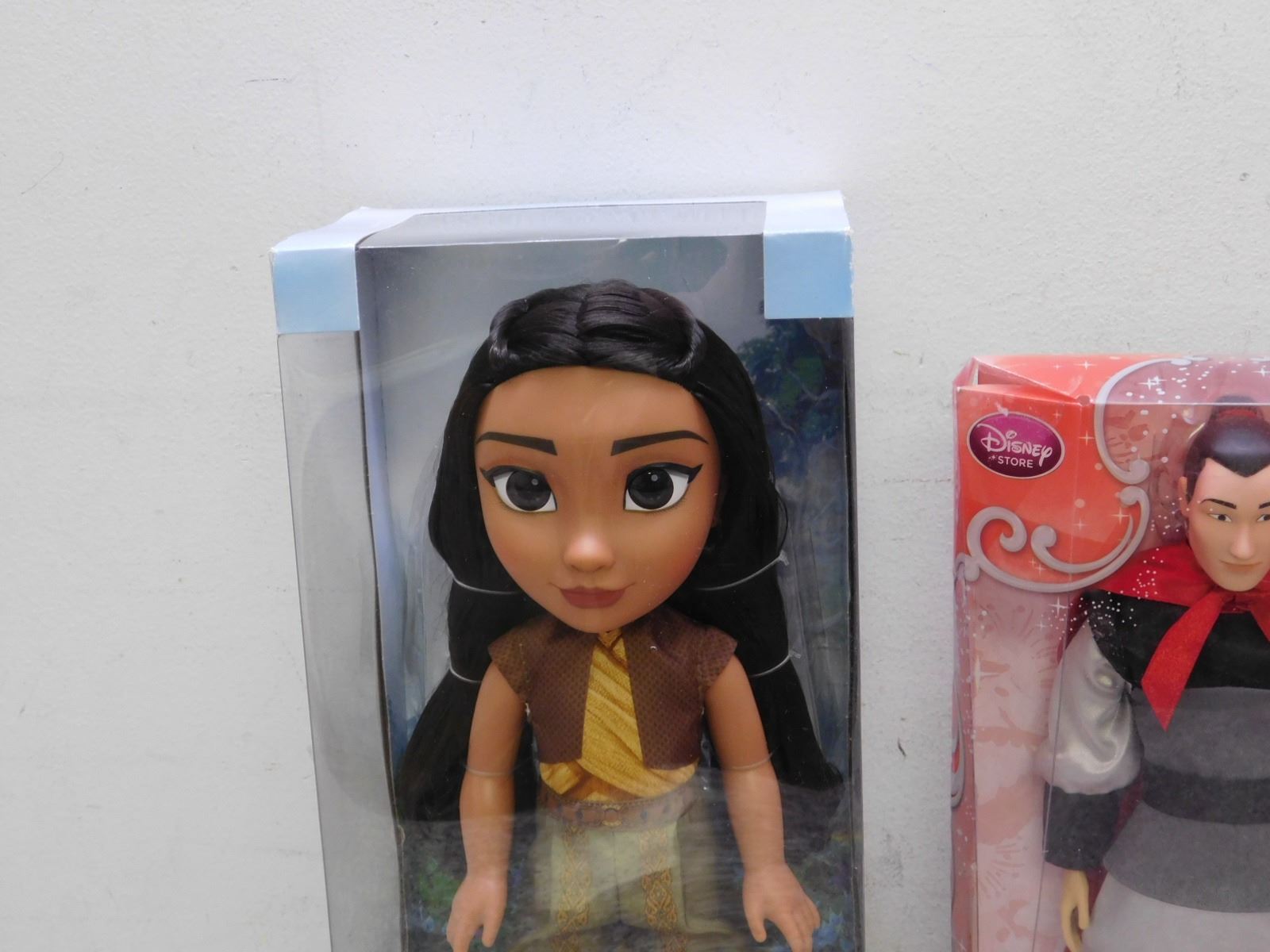 Lot of 2 Disney Raya The Last Dragon Li Shang Mulan Doll