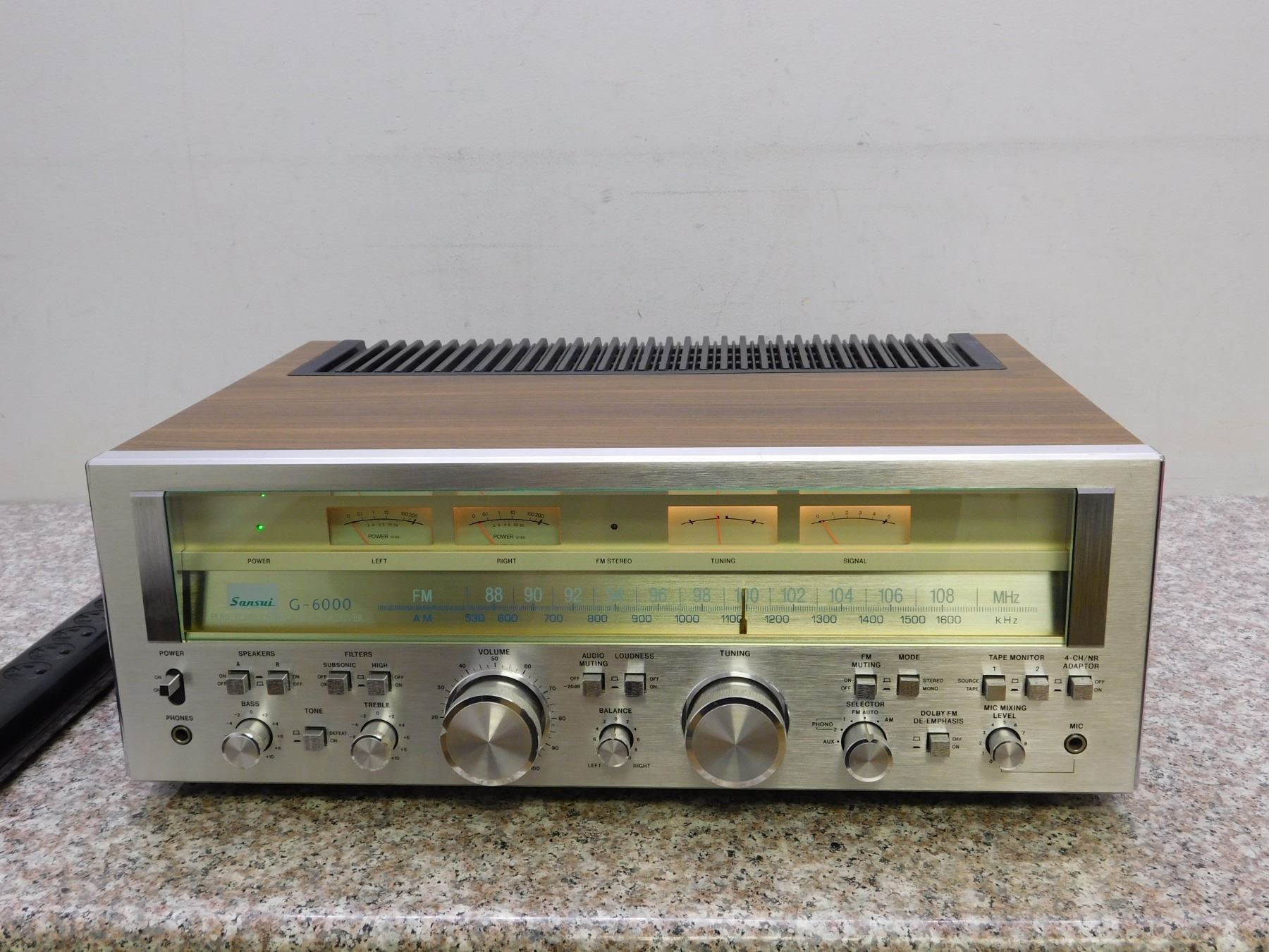 Sansui G6000 Stereo Receiver