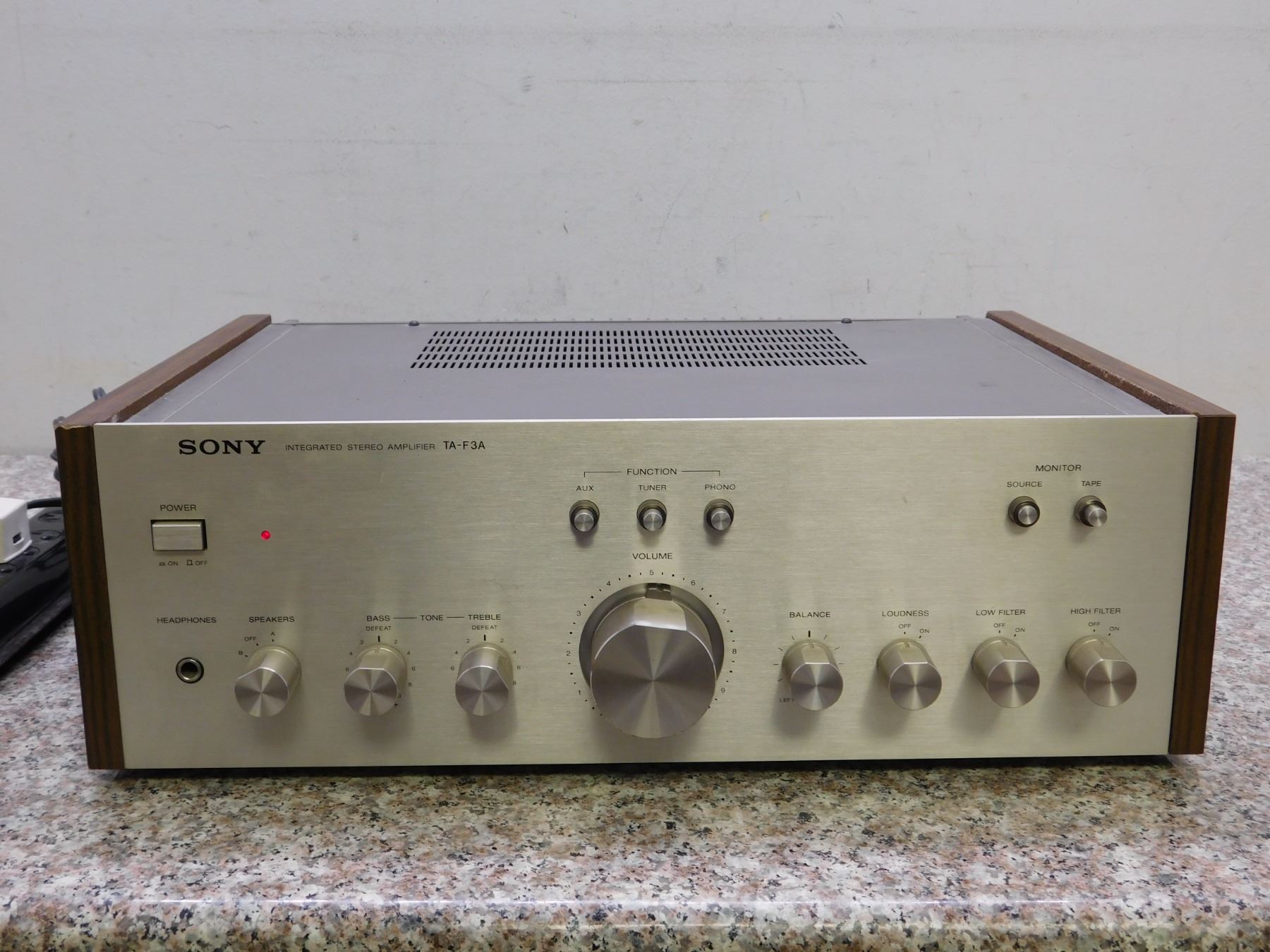 Sony TA-F3A Amplifier