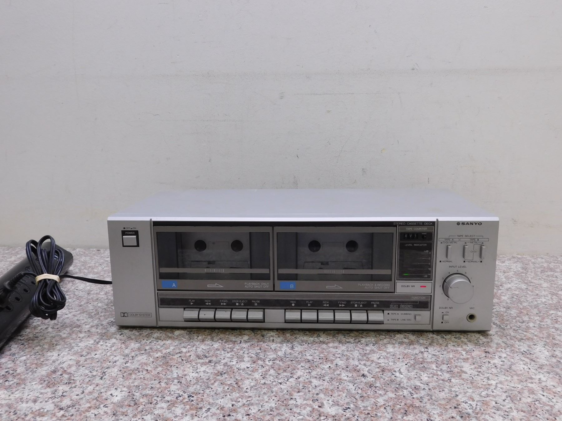 Sanyo RD W340 Stereo Cassette Deck