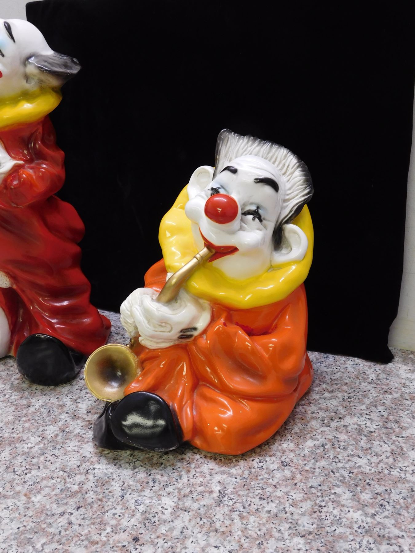 Lot of 2 Vintage Universal Statuary Corp 1979 Clown Musicians Saxophone ...