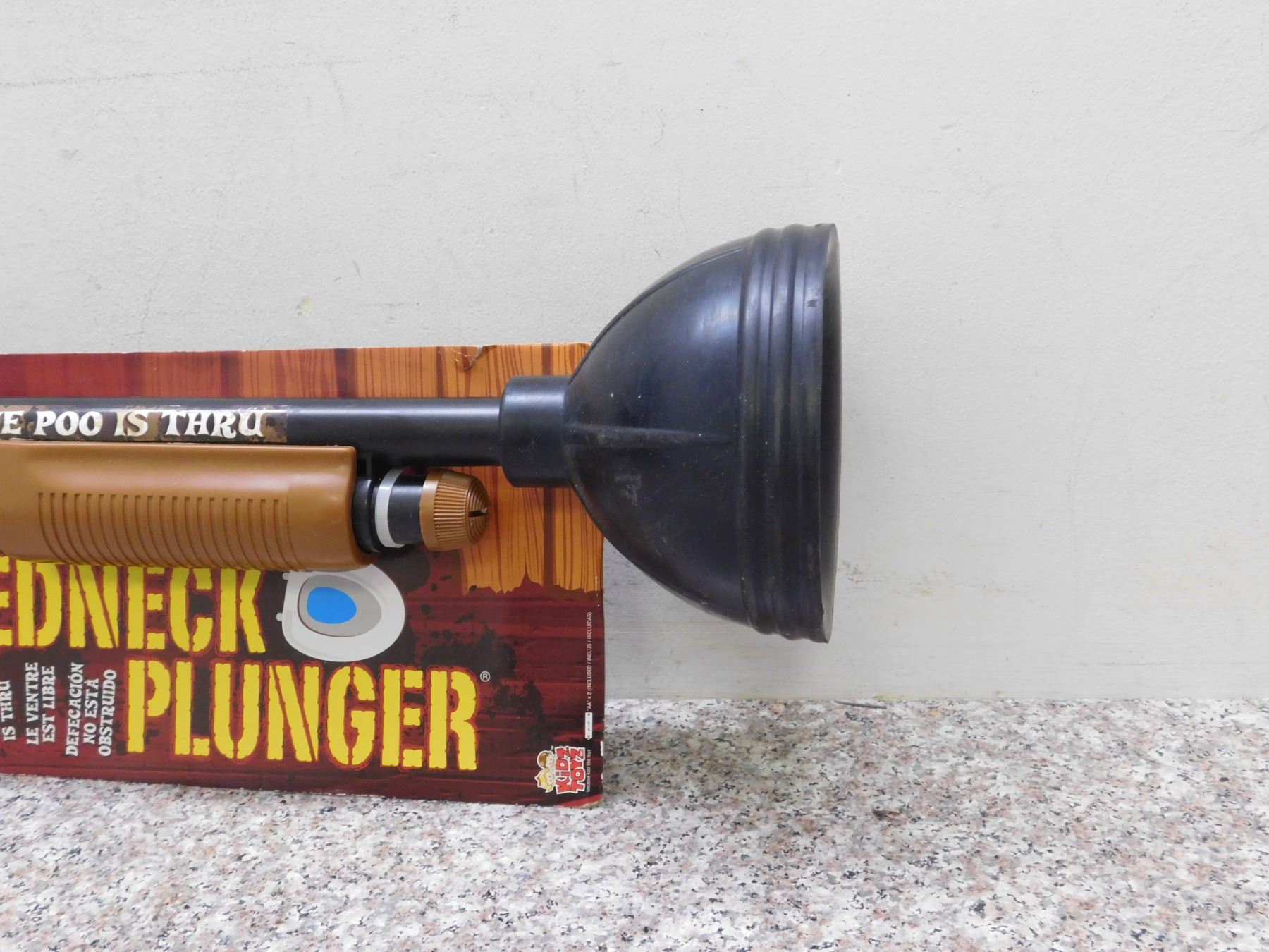 Redneck Plunger NEW PACKAGED Novelty Gimmick Gun Toilet Plunger