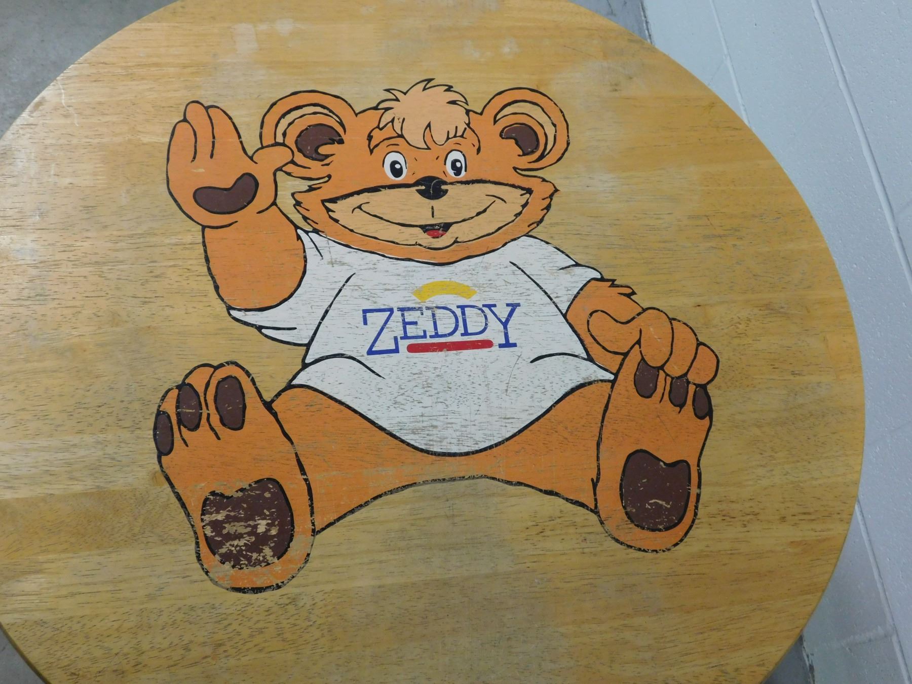 Zeddy Zellers Mascot Kids Playroom Wooden Table With Chairs Round
