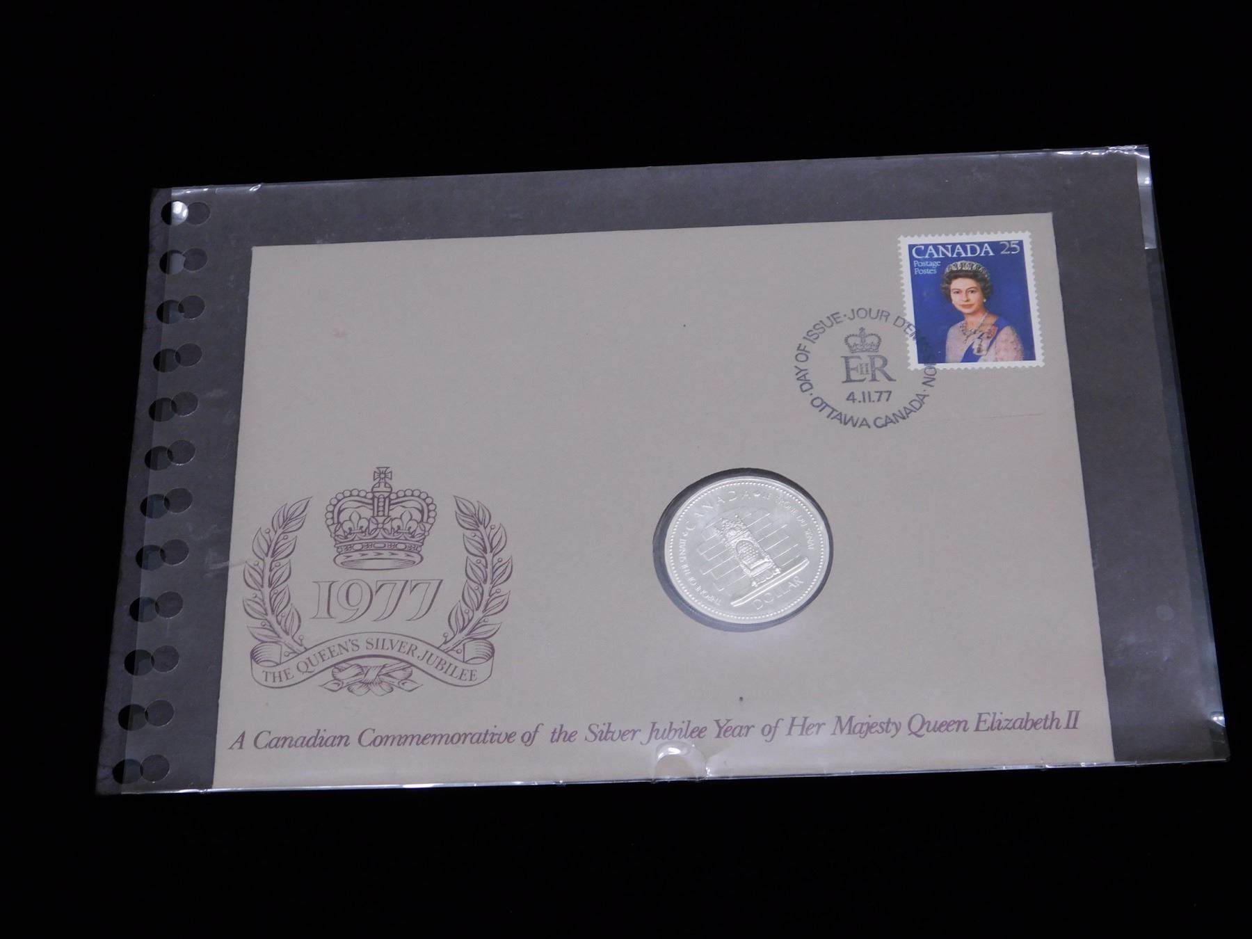 1952-1977 Queen Elizabeth Jubilee Silver Dollar 2000 Issued