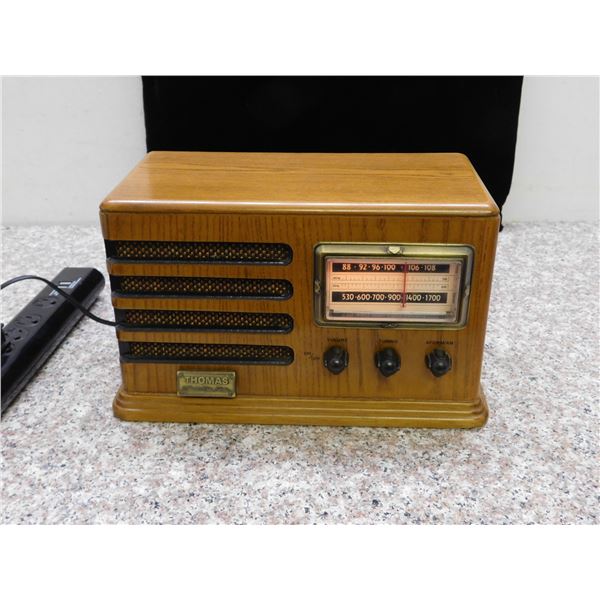 Thomas Collectors Edition Wooden Radio Cassette Player Model 1947