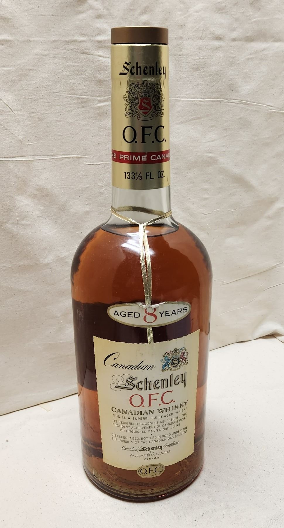 1975 Canadian Schenley O.F.C. Canadian 8 Year Old Whisky Texas Mickie