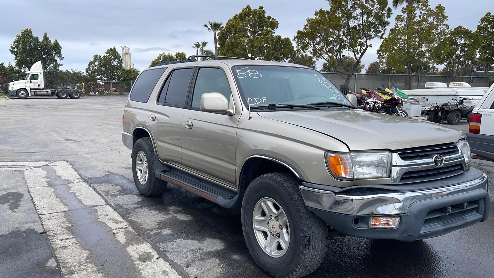2001 Toyota 4Runner SR5