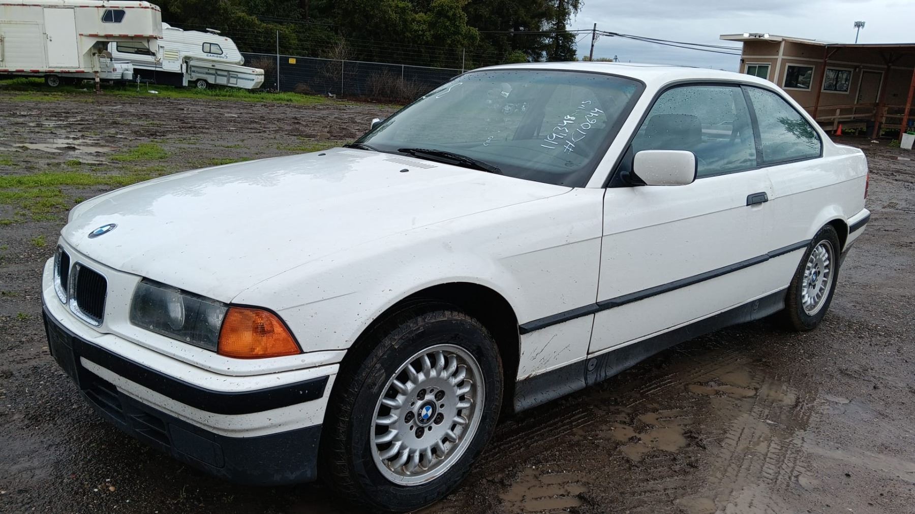 1993 BMW 3 Series 318is