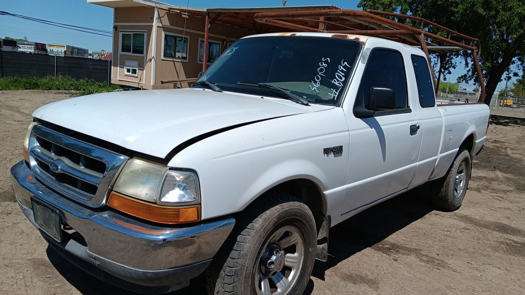 2000 Ford Ranger XL