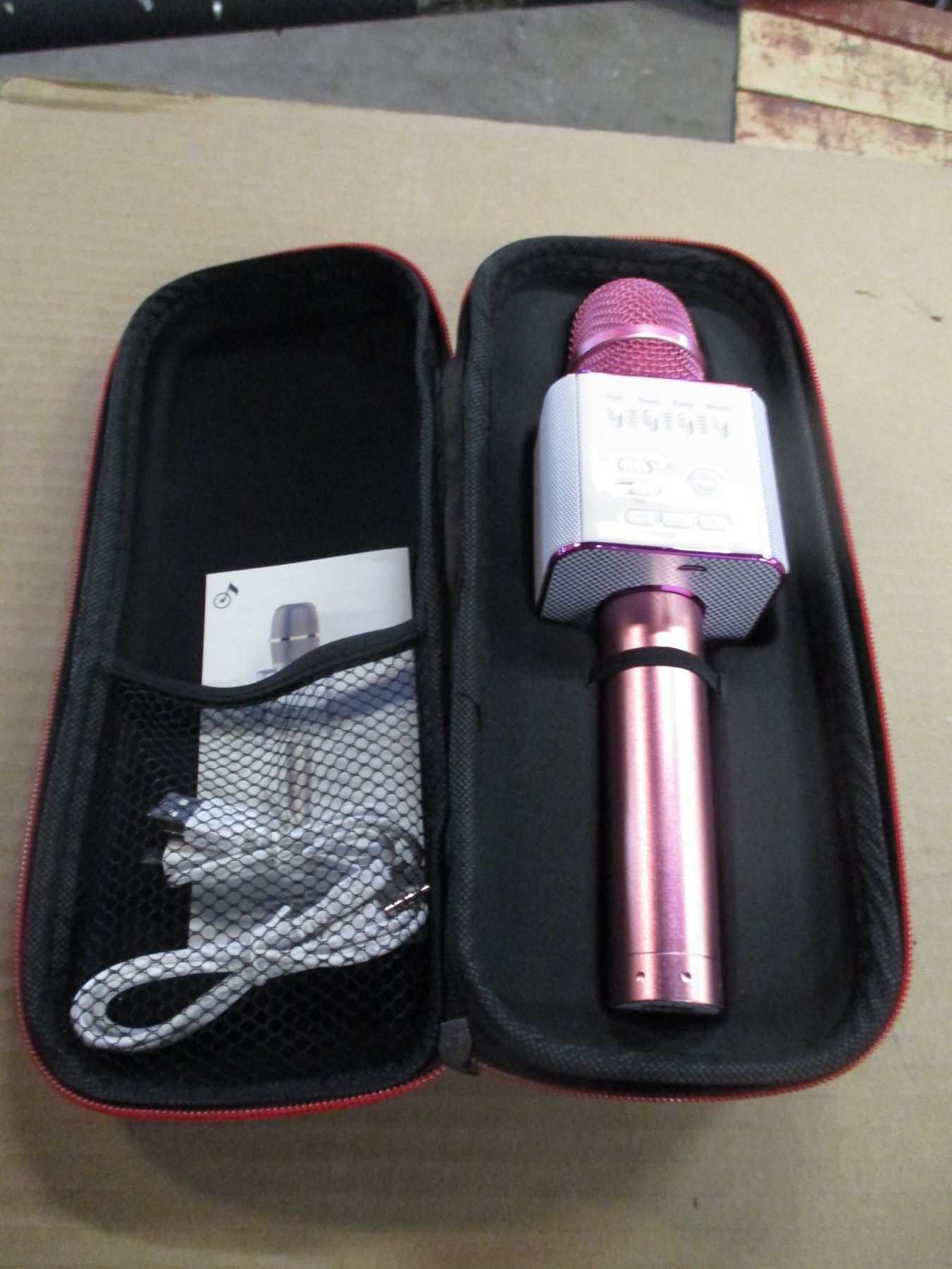 STORE RETURNS (AS IS): PINK COLOR MICROPHONE IN CASE
