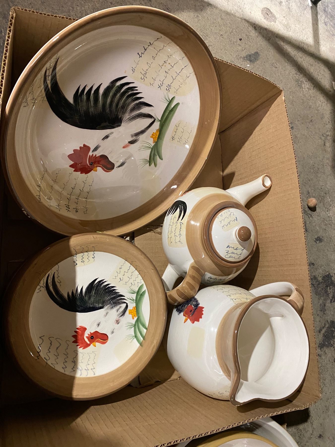 Rooster kitchen items