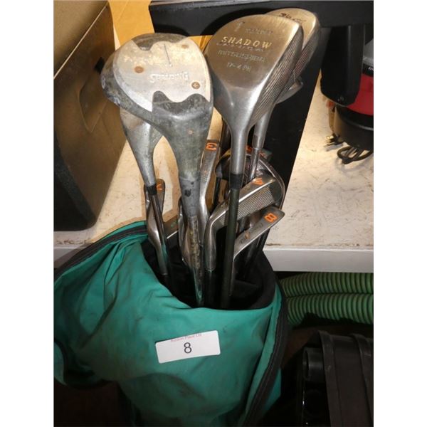 Power Bilt golf club set w/ bag