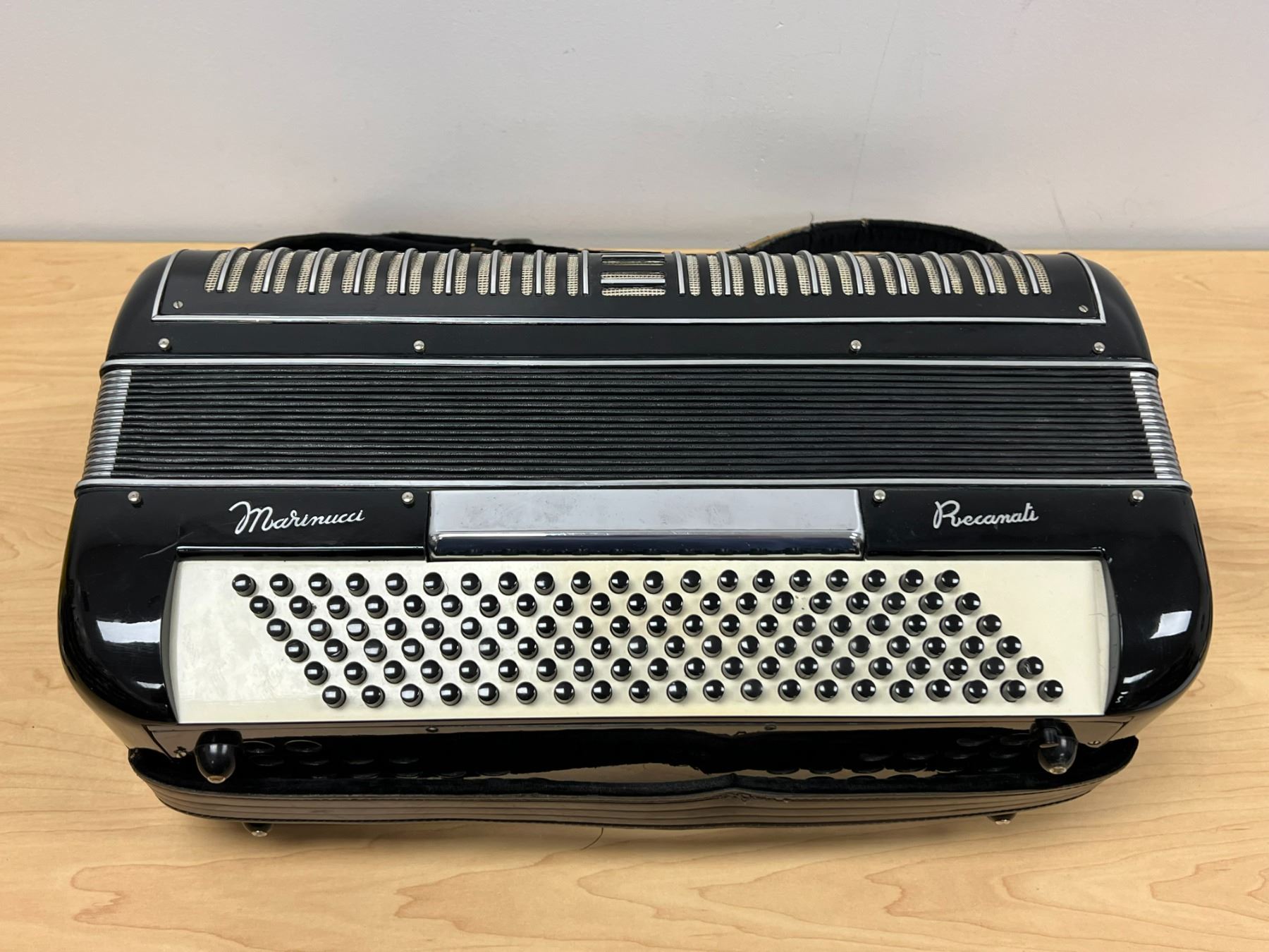 Marinucci Recanati (Italy) Model Gloria Accordion With Case
