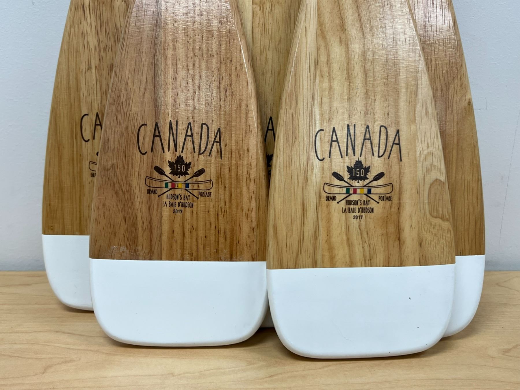 5 Hudson's Bay Co. HBC Canada 150 Mini Canoe Paddles 2017 - Decorative ...