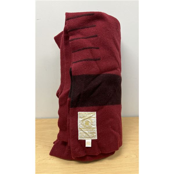8 Pt HBC Hudson's Bay Company England 100% Wool Blanket (approx: 108x100")