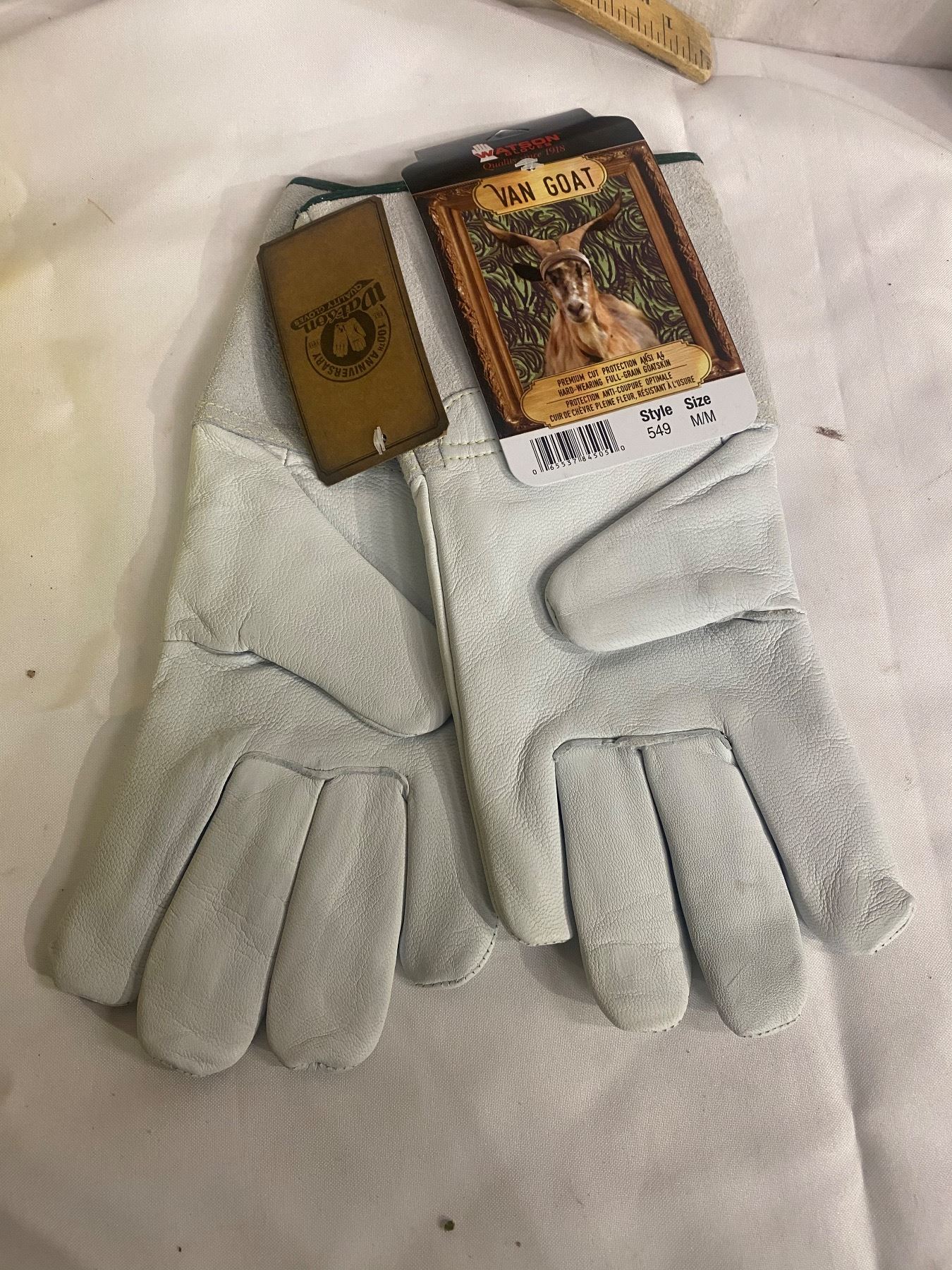 Van Goat medium goat skin gloves