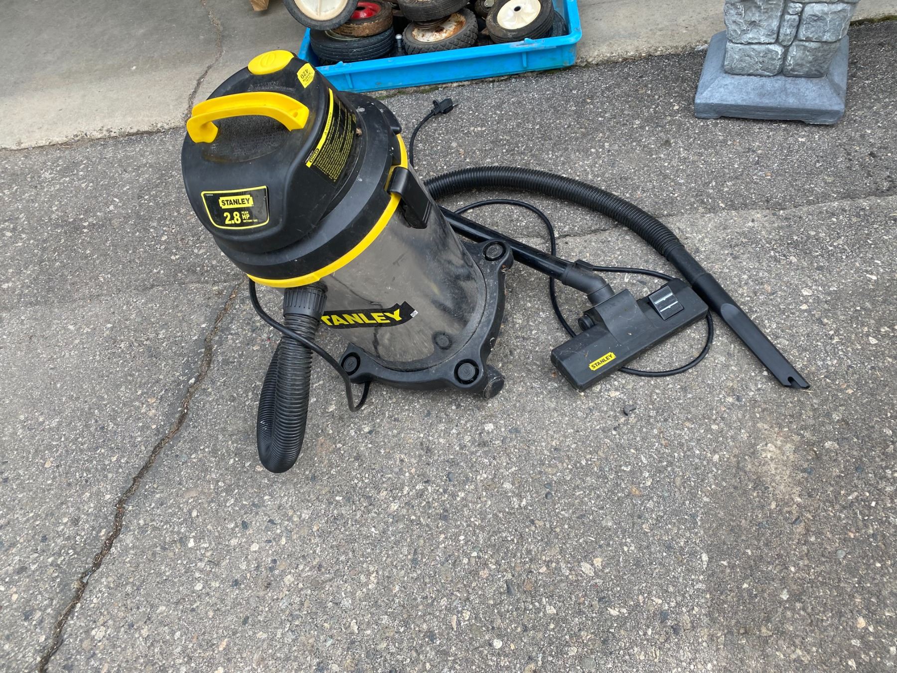 Stanley vacuum missing wheel