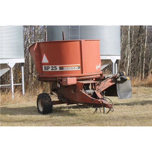 Hesston BP95- Bale Buster, #BP25 01231