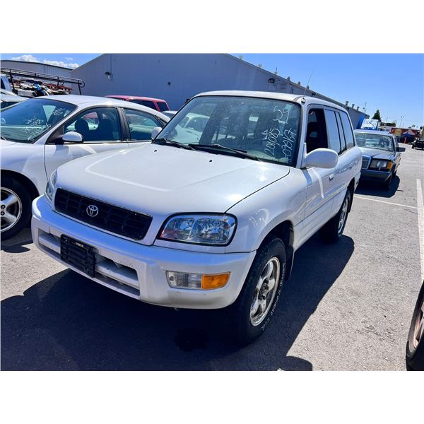 2000 Toyota RAV4